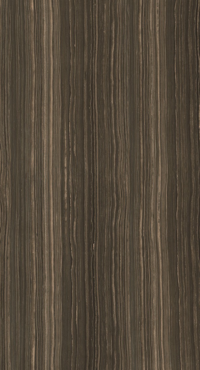 Introducing Royal Stone. A new marble-effect porcelain tile from Italy.