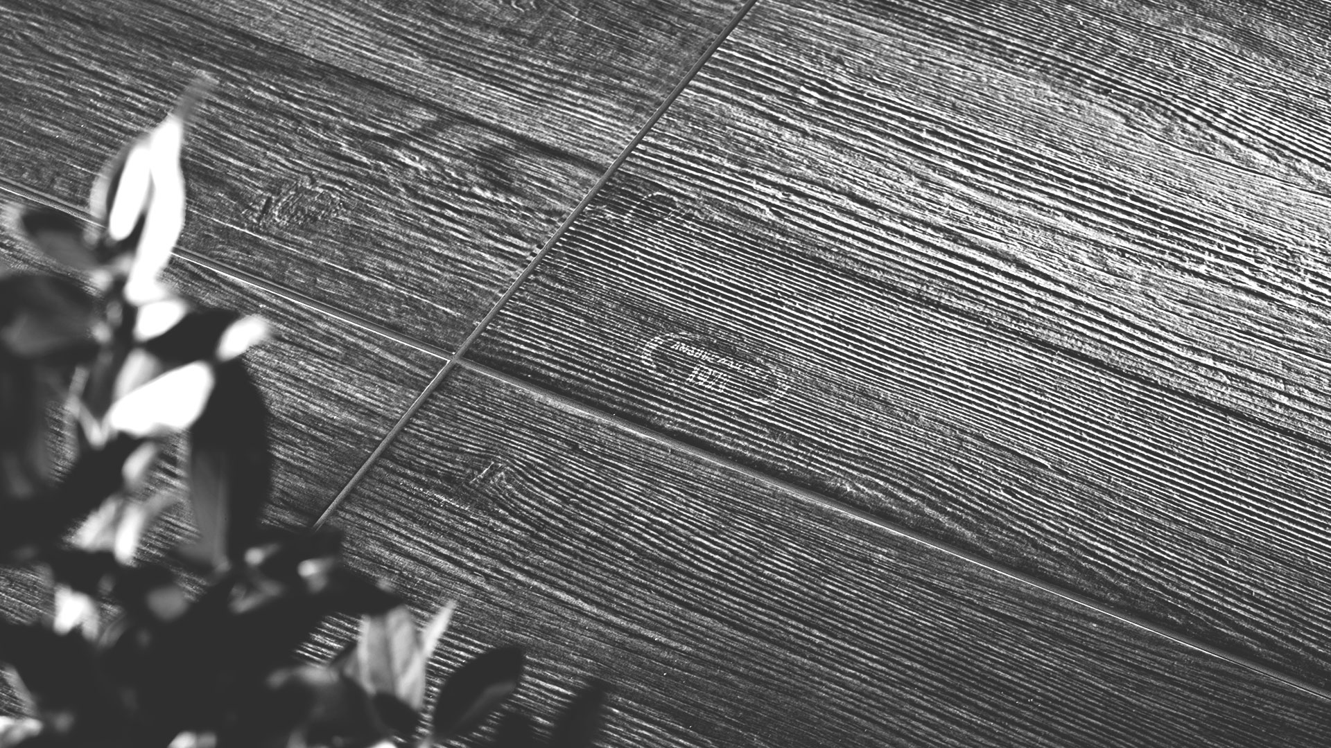 Tile surface and finish - Porcelain Tiles